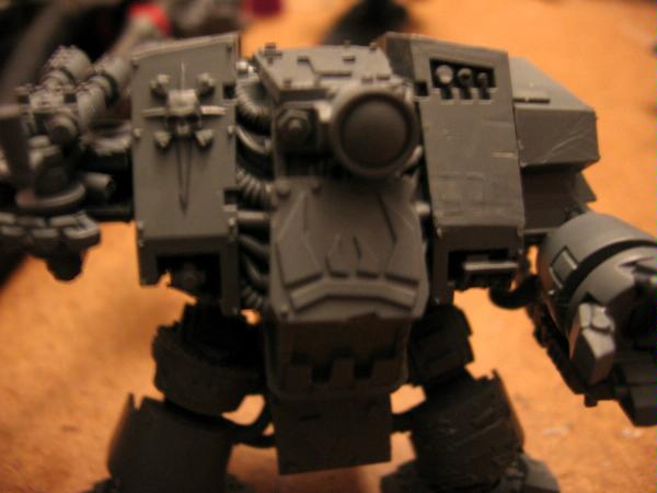 Space Marine Dread to Deff Dread conversion #2 (WIP) lots of pics ...