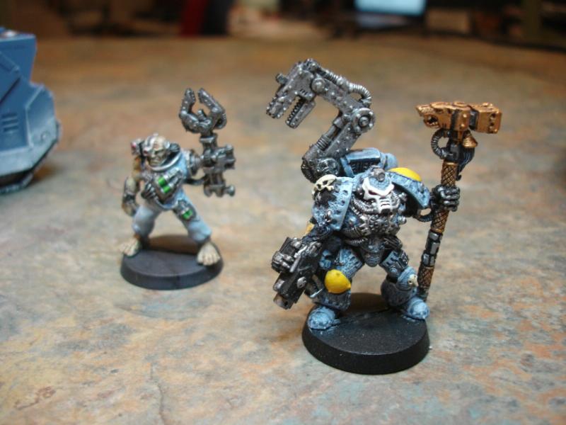 Iron Priest, Space Wolves, Warhammer 40,000 - Iron Priest w/ Thrall ...