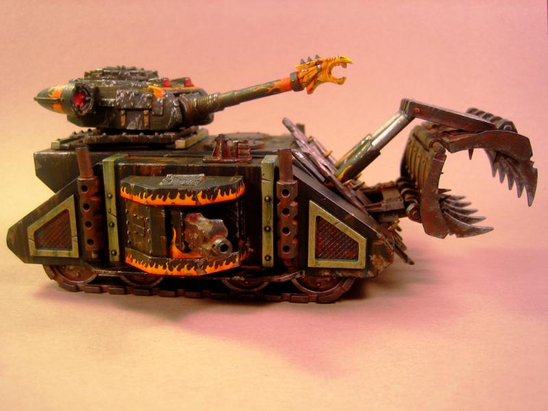 Slaanesh/Legion of the Damned Predator [pic heavy] - Forum - DakkaDakka