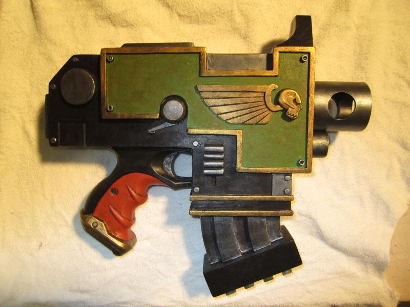 WARHAMMER FREAK FACTORY - pistolas bolter - DIBUJOS, ILUSTRACIONES Y ...