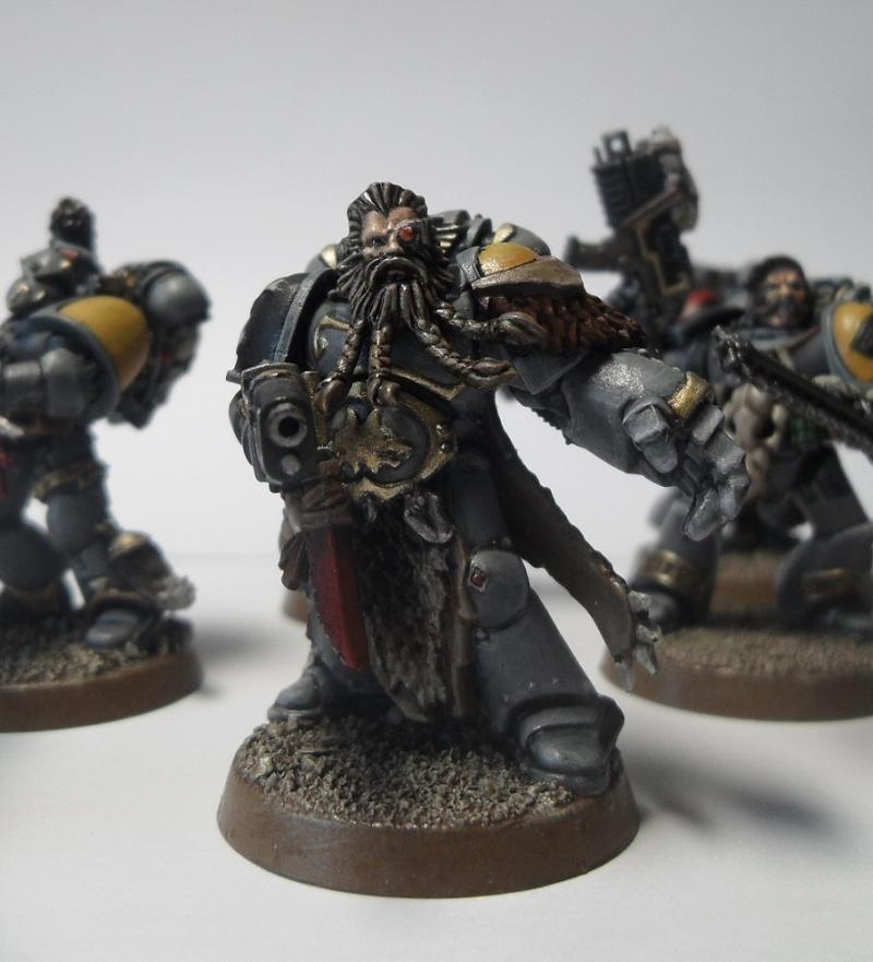 Some sons of Russ (Grey Hunters to be exact...) - a bit pic heavy ...
