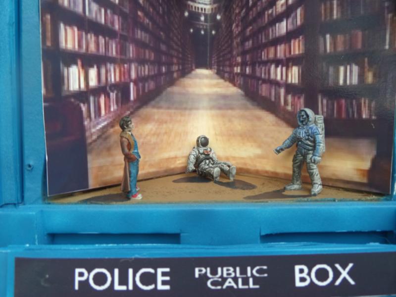 Diorama, Dr Who, Tardis - Library scene - Gallery - DakkaDakka