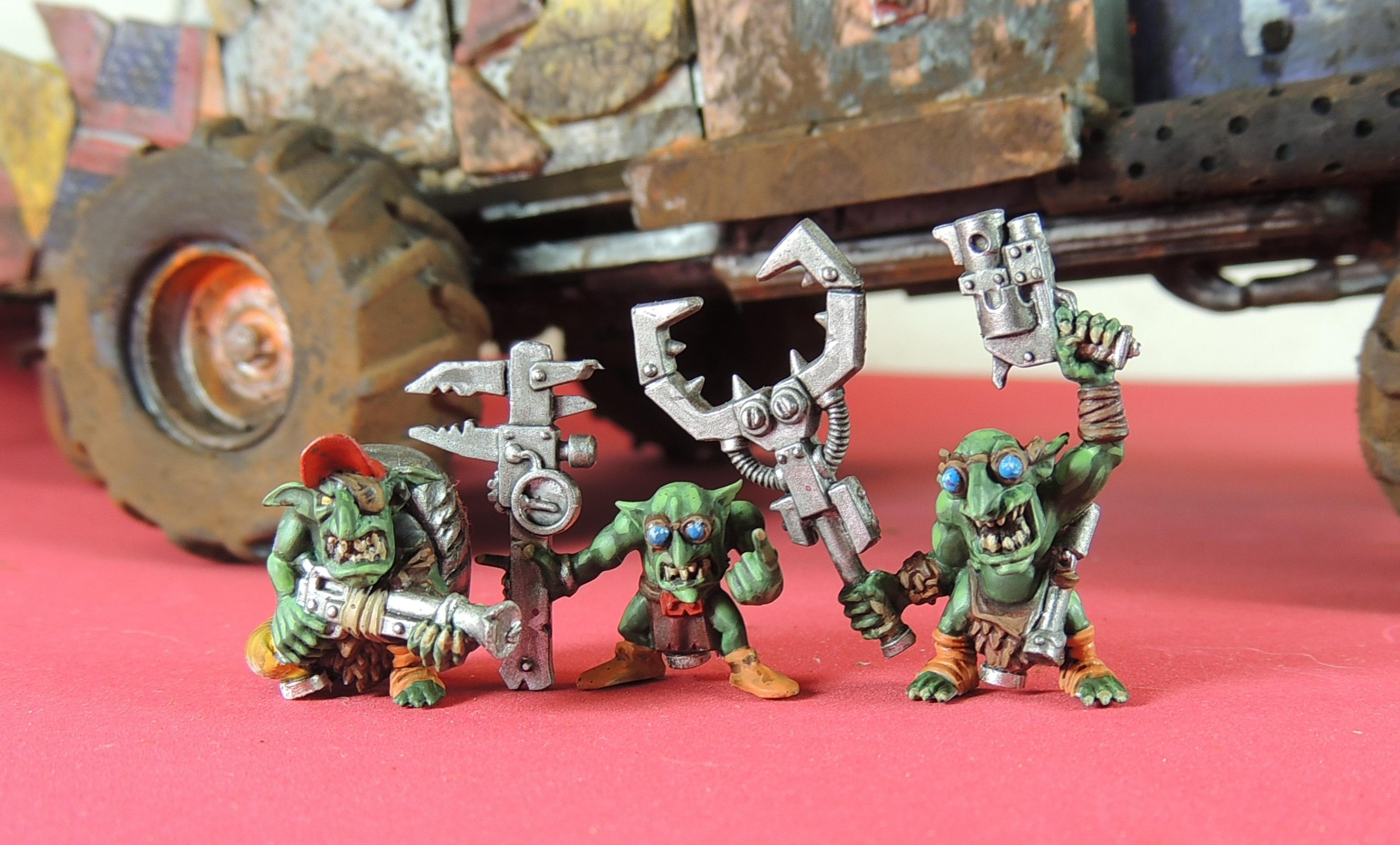 Battlewagon, Orks, Scratch Build - Battlewaaaaghon Gremlin Mechanics ...