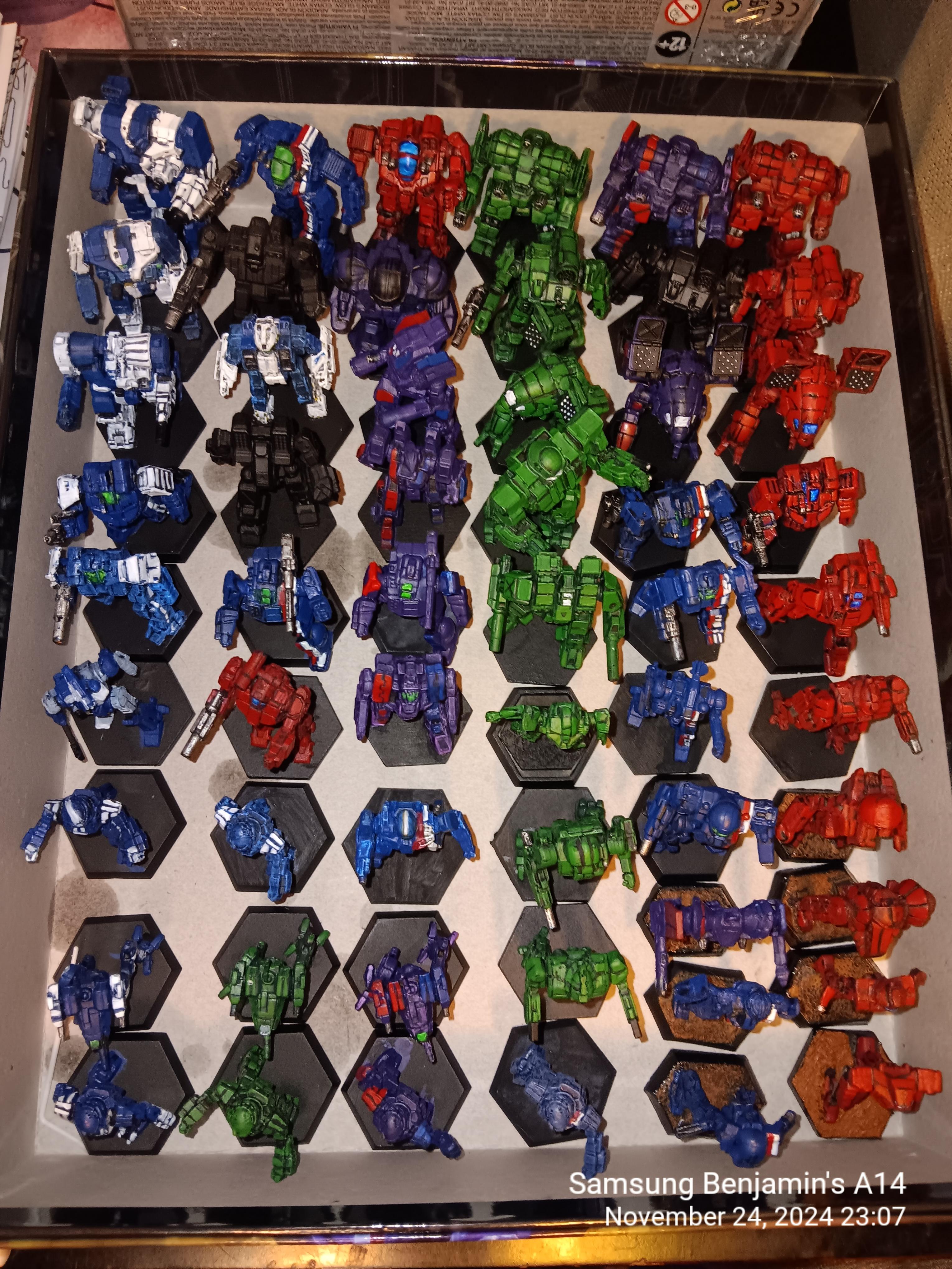 9 Marik 'mechs - 9 Marik 'mechs - Gallery - DakkaDakka