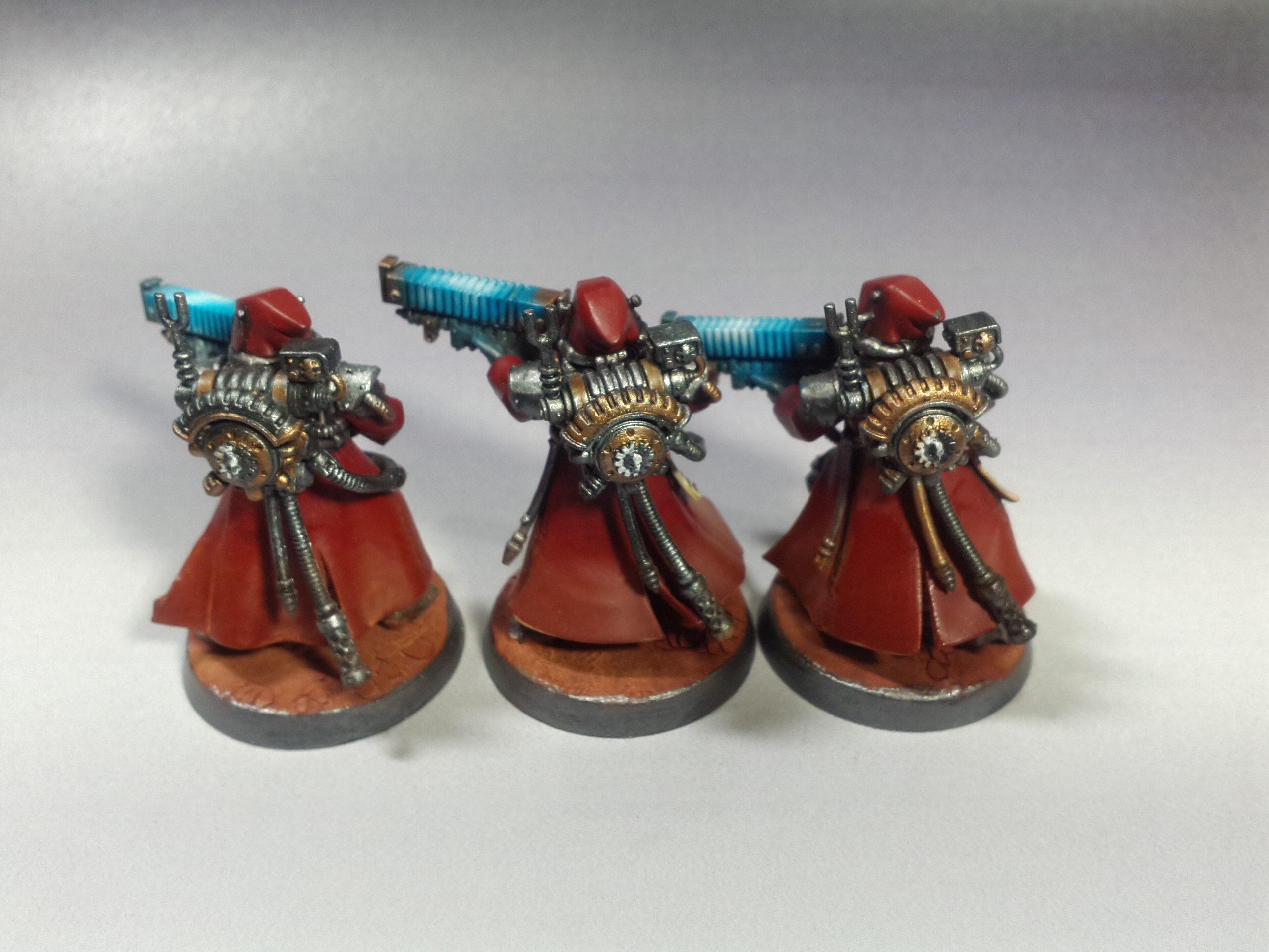 Tech Priest Transmechanic kitbash. Counts as Technoarcheologist ...